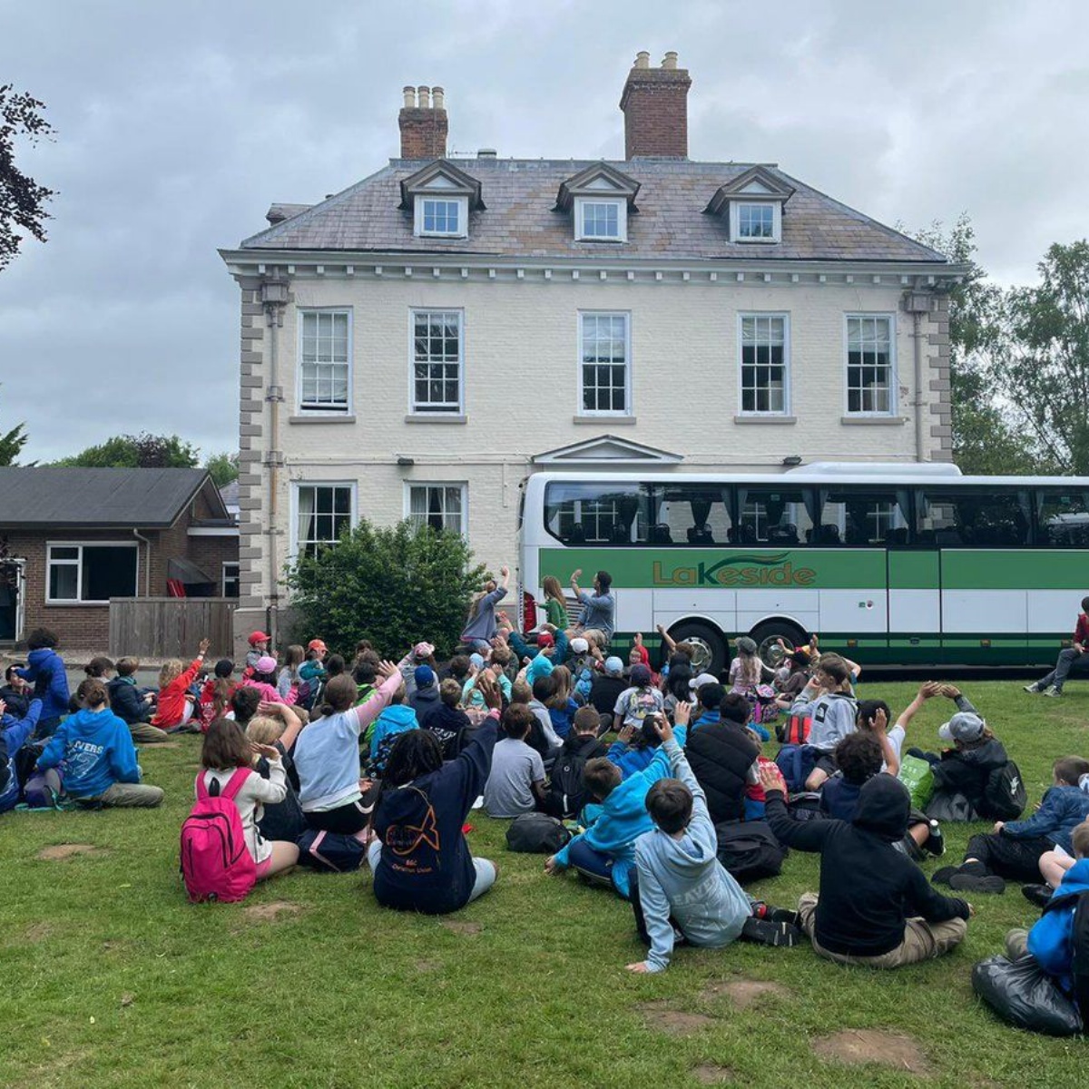 Holy Trinity Pewley Down School - Bye Bye Preston Montford